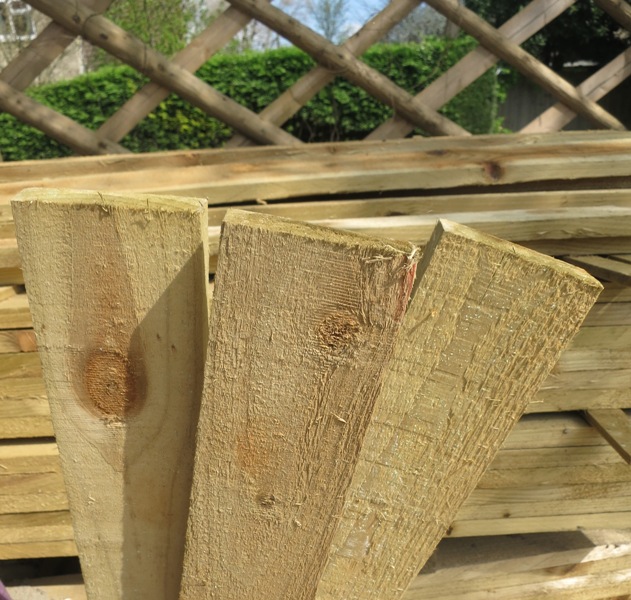 Flat Top Individual Pales - Hartwells Fencing