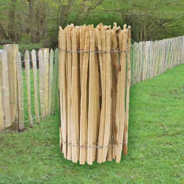 Cleft Chestnut Paling Fencing - Hartwells Fencing