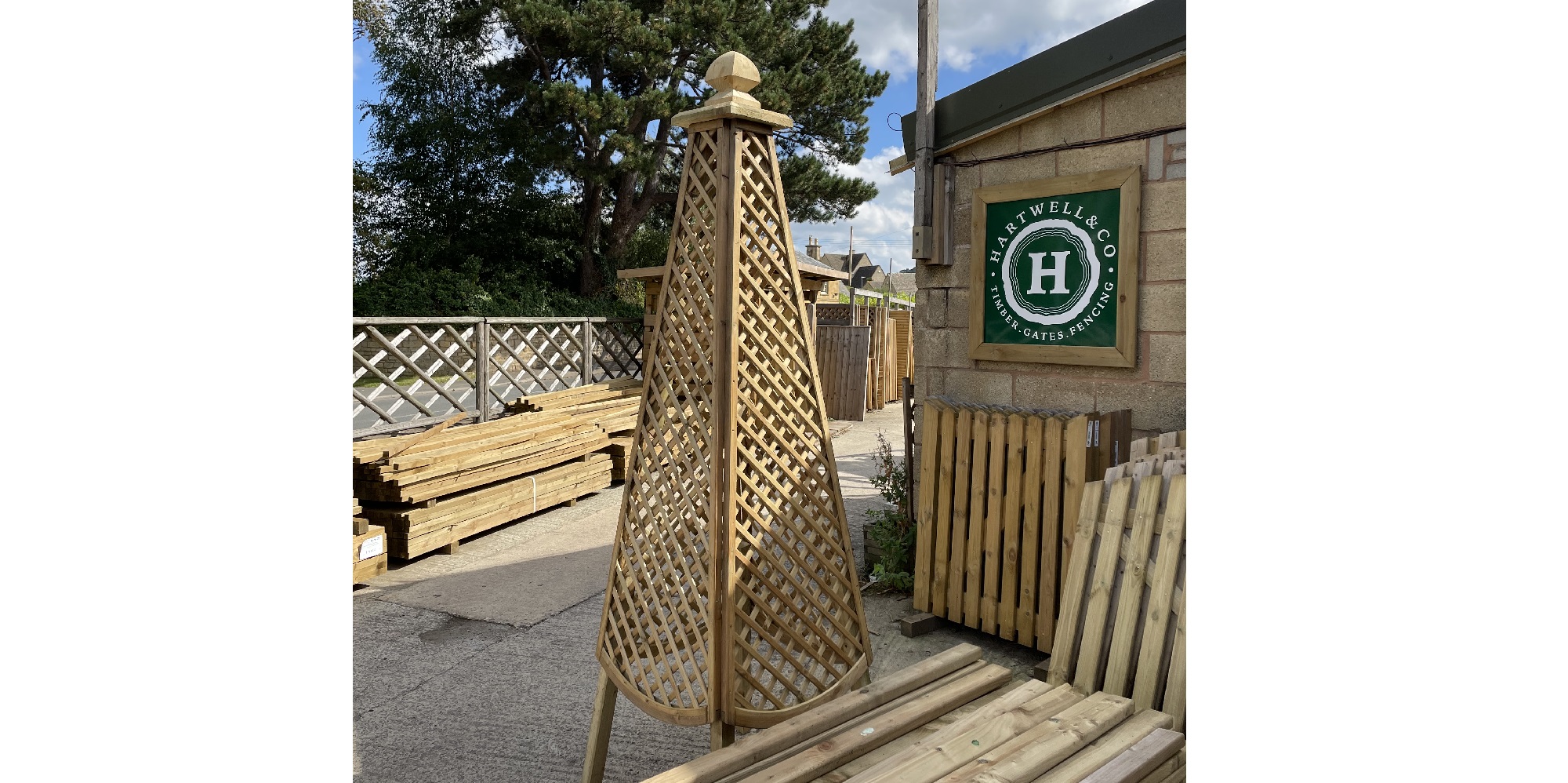 Garden Obelisk - Hartwells Fencing