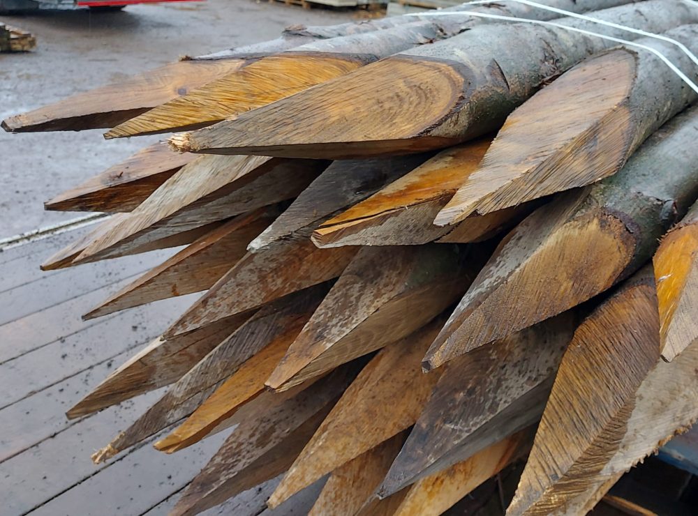 Chestnut Stakes - Bark on - Hartwells Fencing